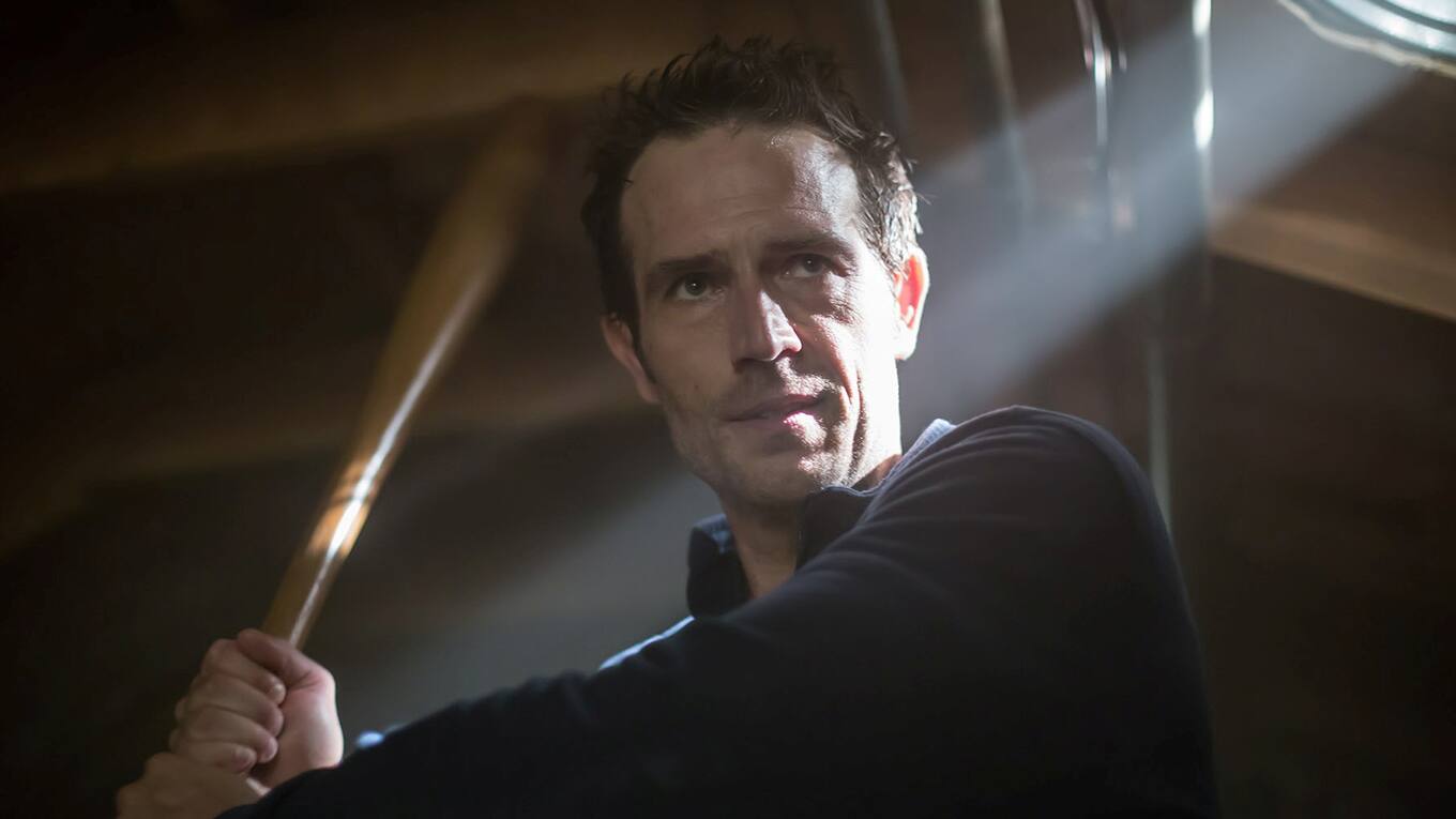 Within – Jetzt streamen | Sky